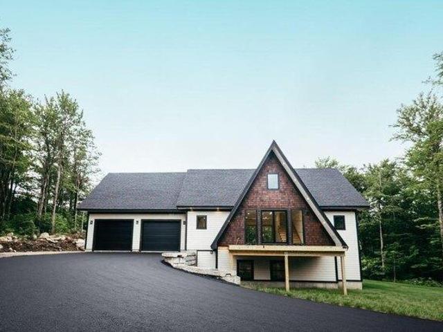 5 bedroom, Newry ME 04261 104834130