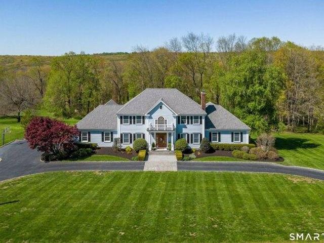 5 bedroom, Newtown CT 06470 104810066