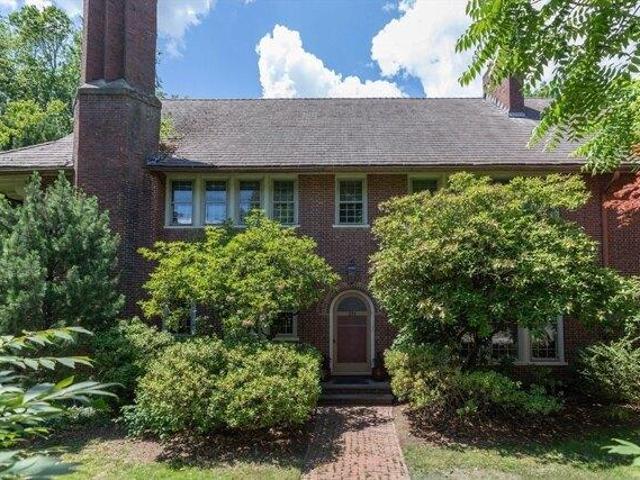 5 bedroom, Newton MA 02458 103850840