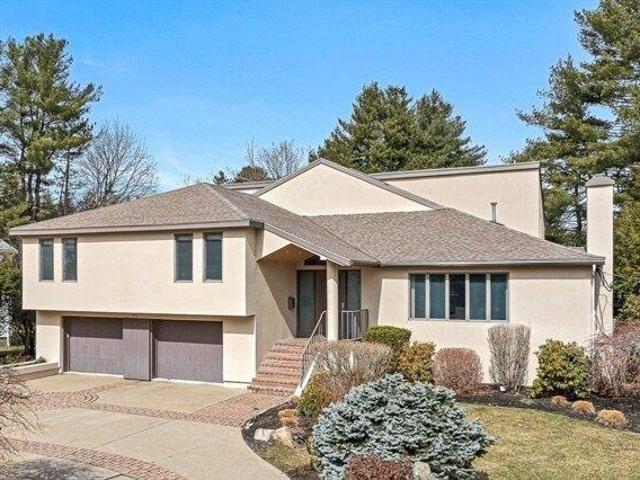 5 bedroom, Newton MA 02459 LS103020206