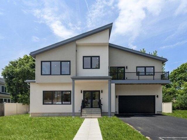 5 bedroom, Newton MA 02459 104759524