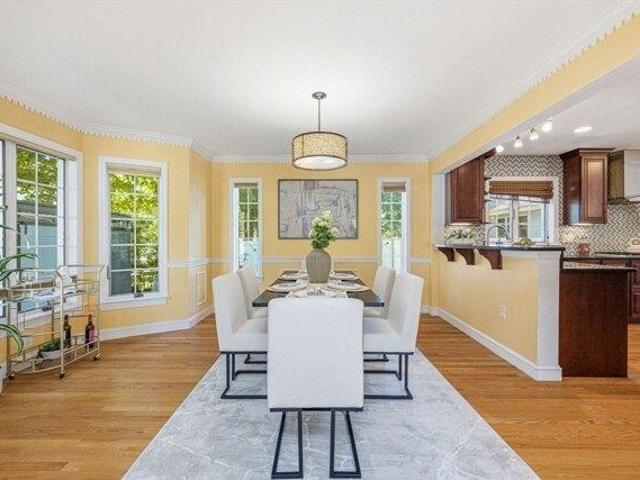 5 bedroom, Newton MA 02459 105092847
