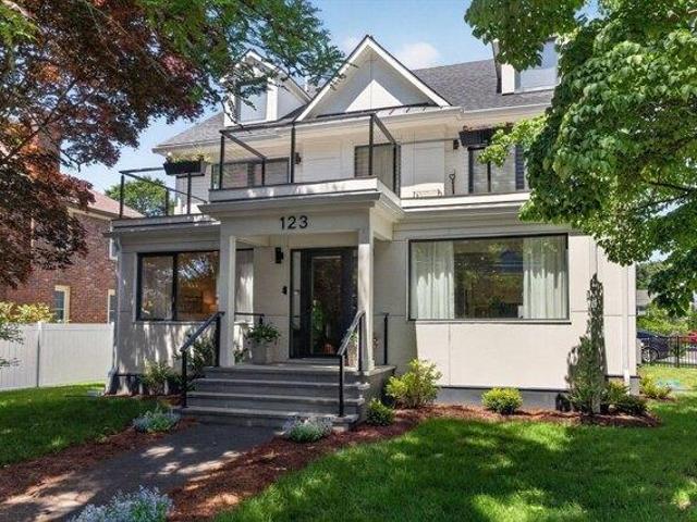 5 bedroom, Newton MA 02466 103159874