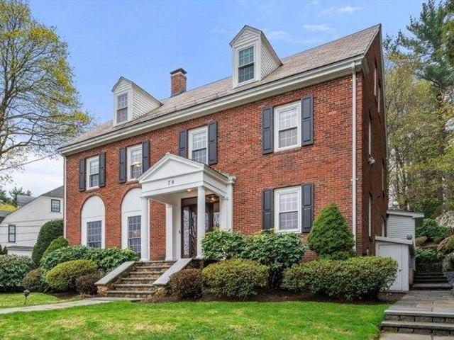 5 bedroom, Newton MA 02467 103928593