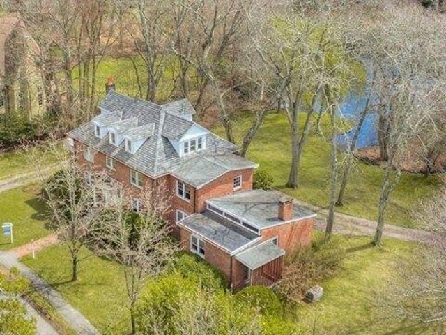 5 bedroom, Newton MA 02468 103037447