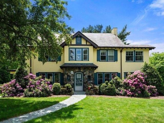 5 bedroom, Newton MA 02468 104811015
