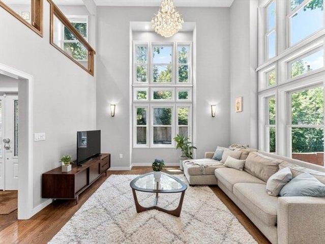 5 bedroom, Newton MA 02460 103886316