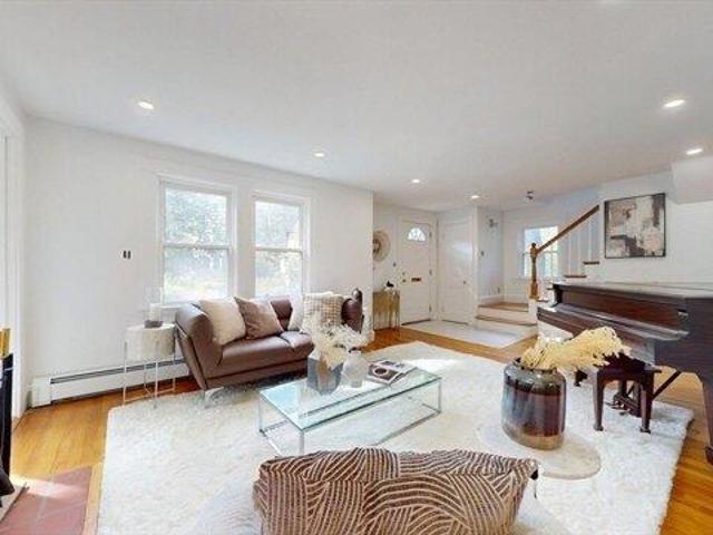 5 bedroom, Newton MA 02461 102961550