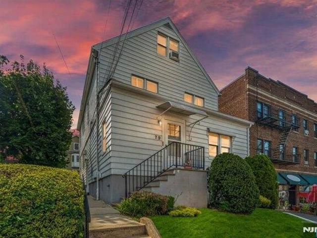 5 bedroom, Nutley NJ 07110 104691519