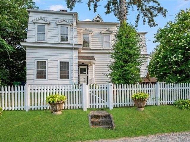 5 bedroom, South Kingstown RI 02879 LS102762866