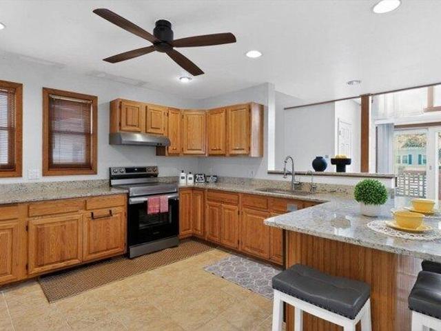 5 bedroom, South Hadley MA 01075 105144076