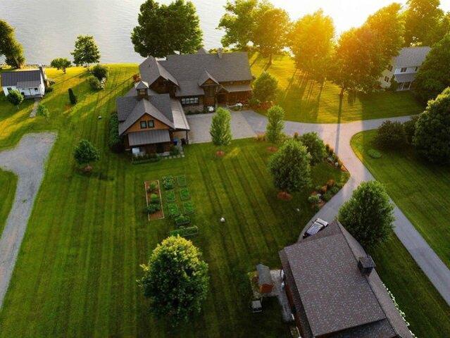 5 bedroom, South Hero VT 05486 104852132