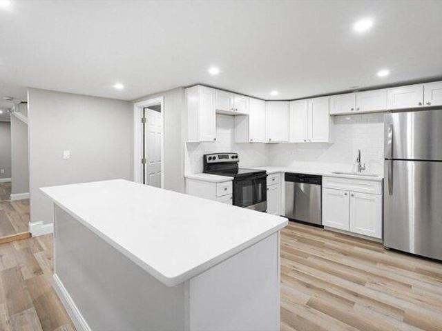 5 bedroom, Southborough MA 01772 104608306