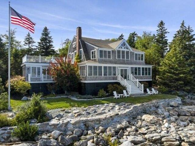 5 bedroom, Southport ME 04576 104809260