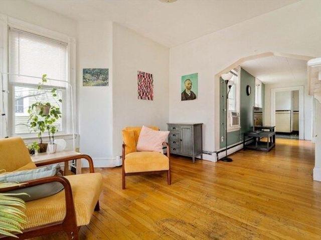5 bedroom, Somerville MA 02143 LS102344772