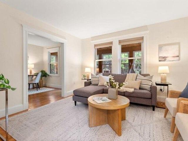 5 bedroom, Somerville MA 02144 104920263