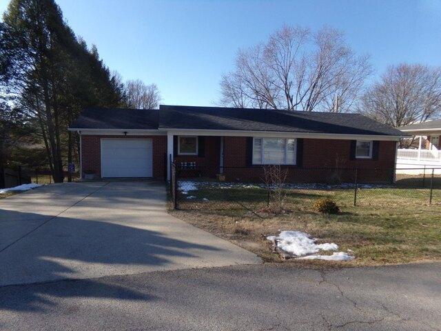 5 bedroom, Somerset KY 42501 LS90794428