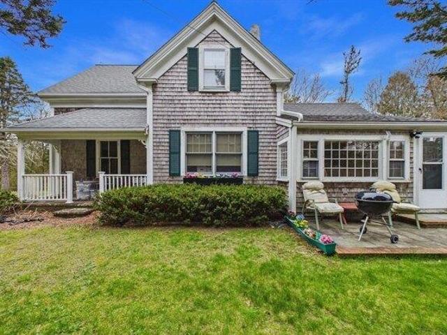 5 bedroom, Sandwich MA 02537 104482151