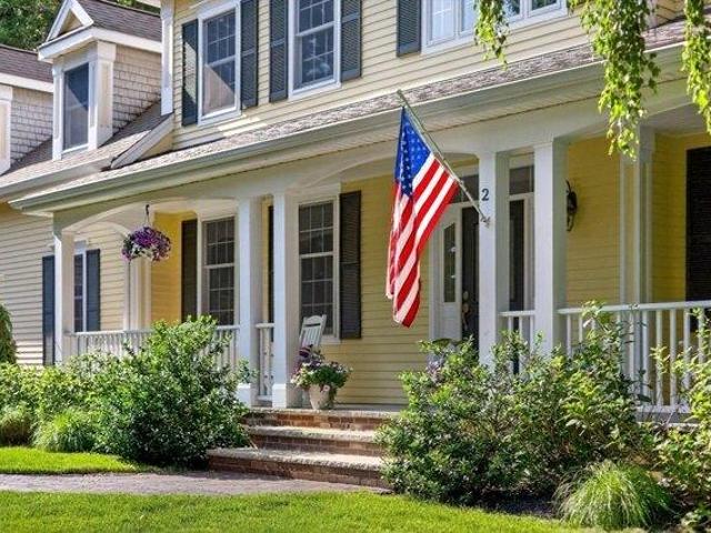 5 bedroom, Sandwich MA 02537 105060075