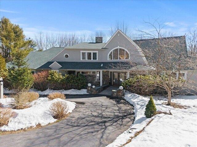 5 bedroom, Scarborough ME 04074 102217509