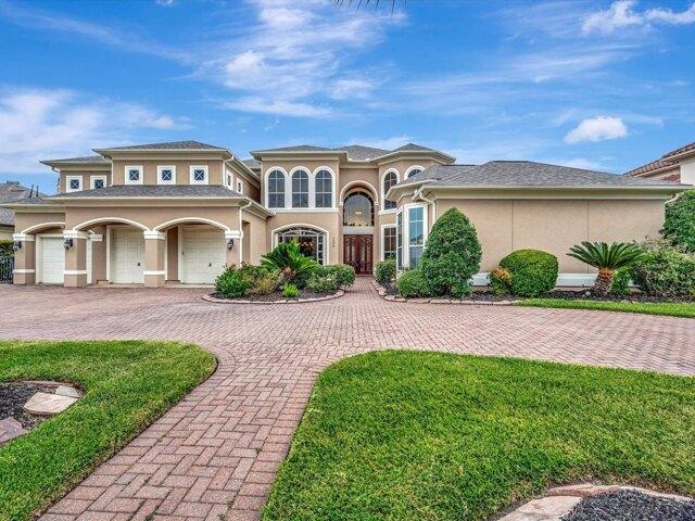5 bedroom, Seabrook TX 77586 94137567