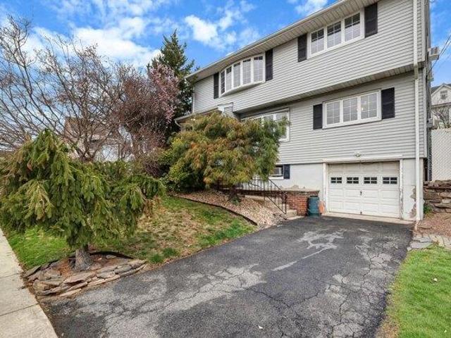 5 bedroom, Secaucus NJ 07094 LS101659259