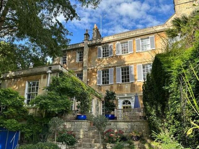 5 Bedroom Semi detached Villa For Sale In Bath