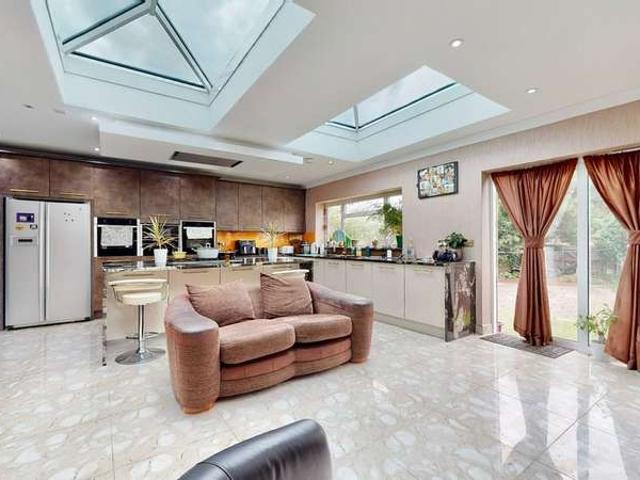 5 Bedroom Semi Detached Bungalow