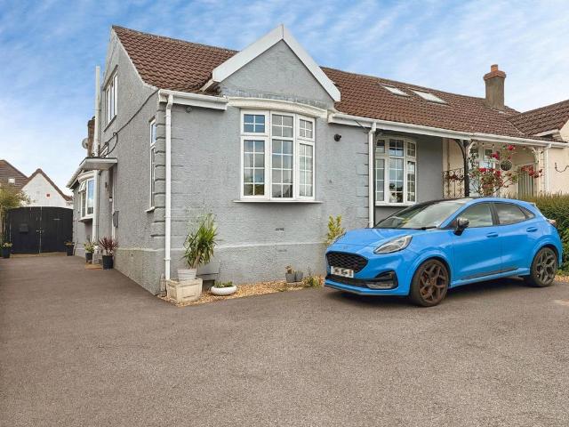 5 bedroom semi detached bungalow for sale
