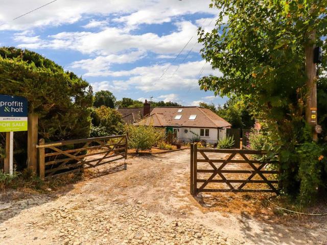 5 bedroom semi detached bungalow for sale