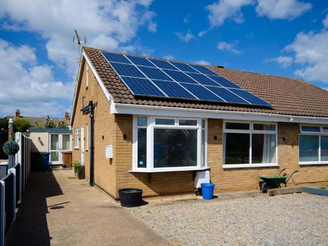 5 bedroom semi detached bungalow for sale
