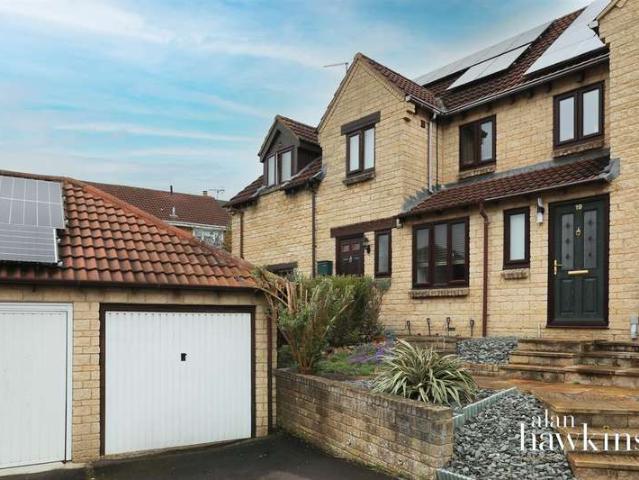 5 Bedroom Semi Detached House