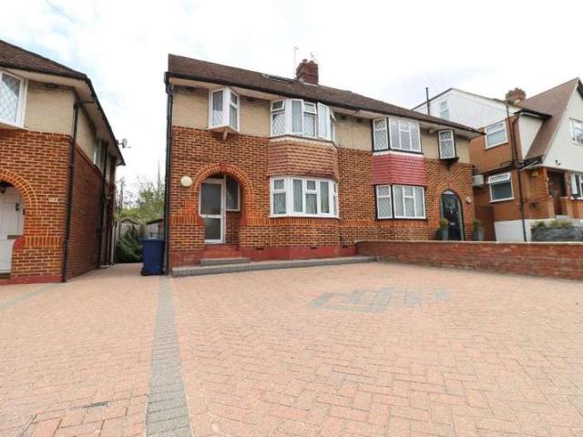 5 Bedroom Semi Detached House