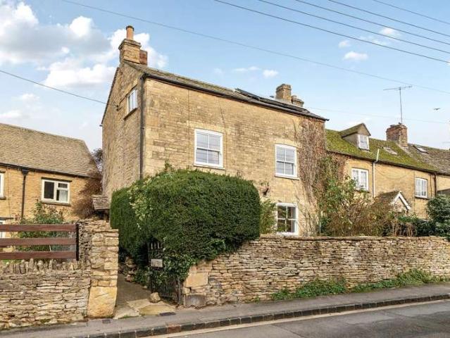 5 Bedroom Semi Detached House