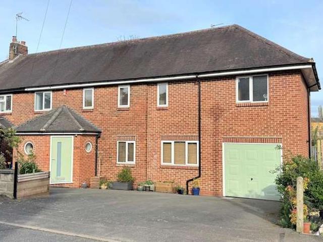 5 Bedroom Semi Detached House