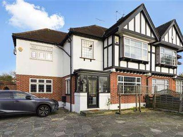 5 Bedroom Semi Detached House