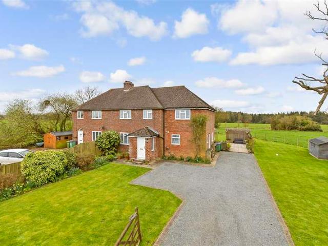 5 Bedroom Semi Detached House