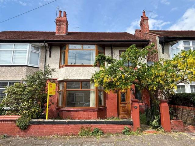 5 Bedroom Semi Detached House