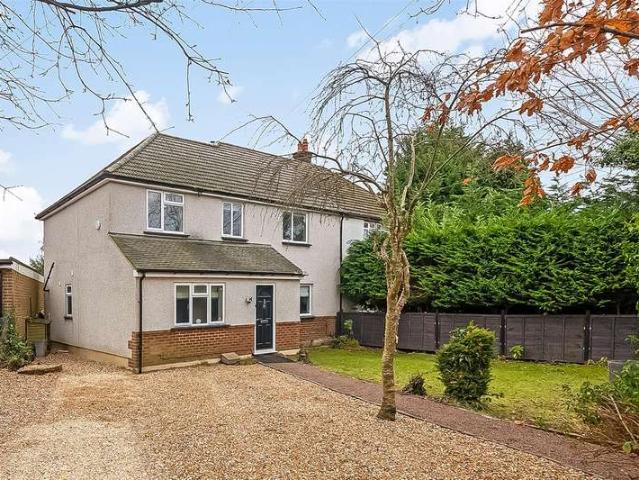 5 Bedroom Semi Detached House