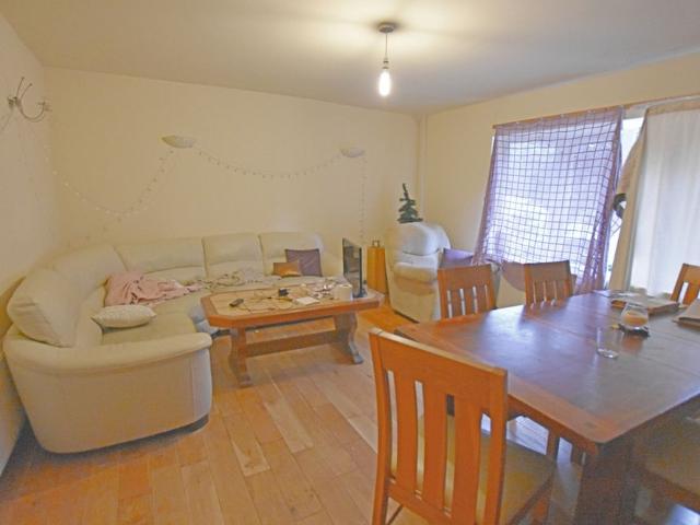 5 Bedroom Semi Detached House