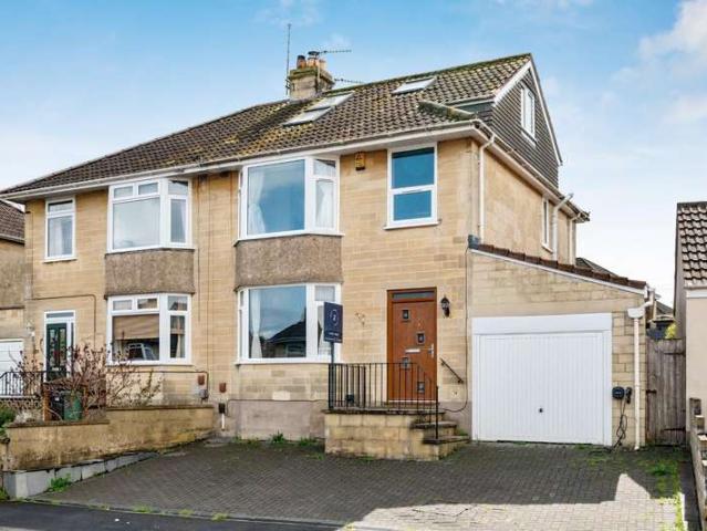 5 Bedroom Semi Detached House
