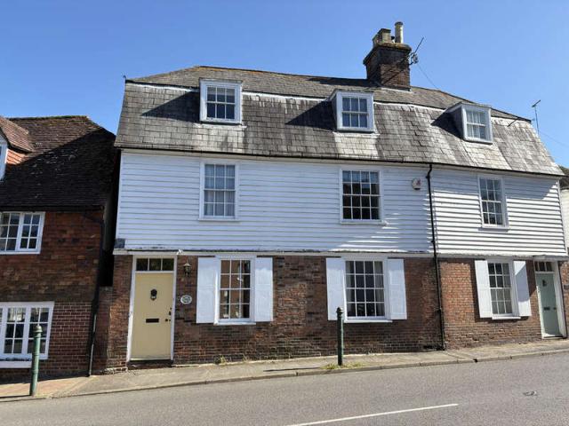 5 Bedroom Semi Detached House
