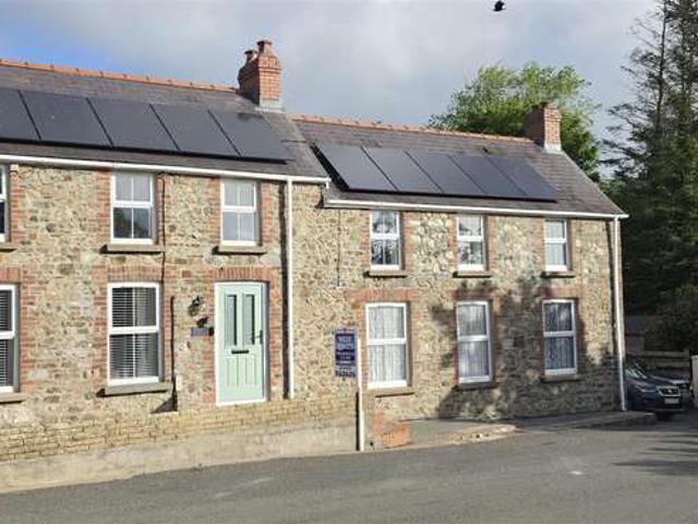 5 Bedroom Semi Detached House
