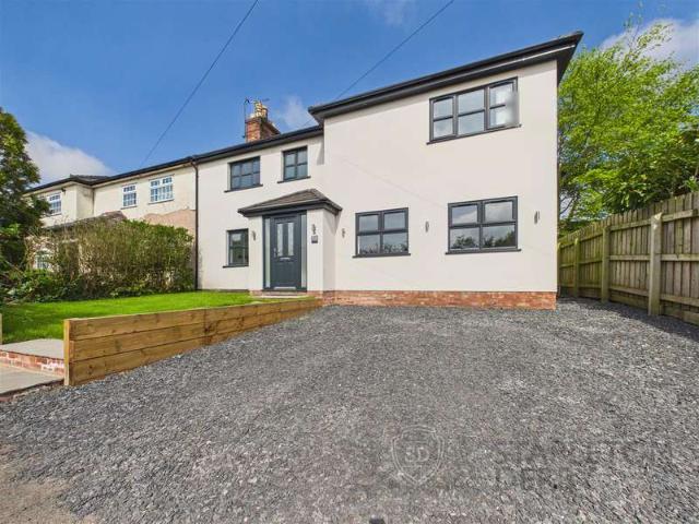 5 Bedroom Semi Detached House