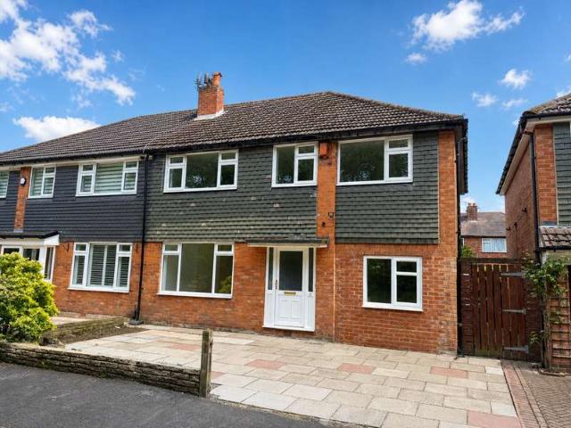 5 Bedroom Semi Detached House