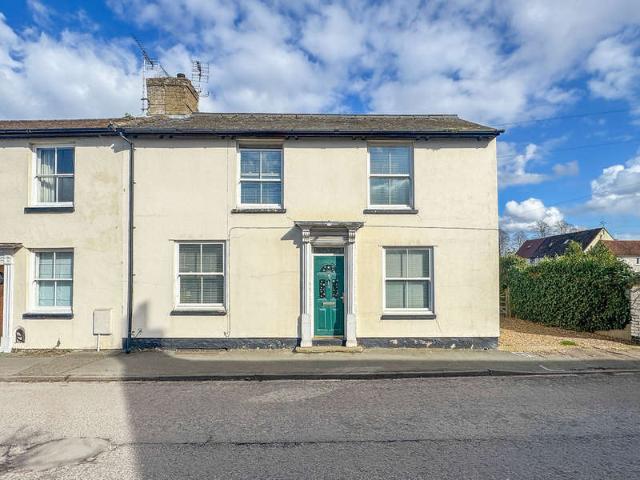 5 Bedroom Semi Detached House