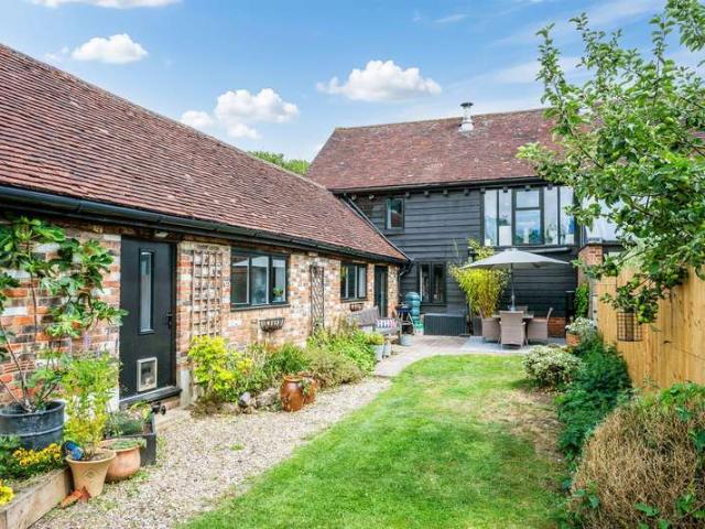 5 Bedroom Semi Detached House