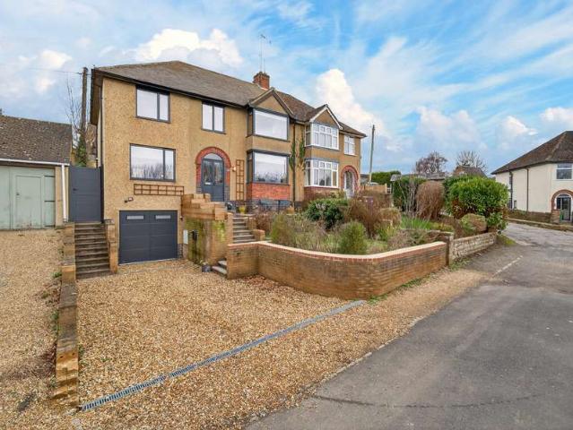 5 Bedroom Semi Detached House