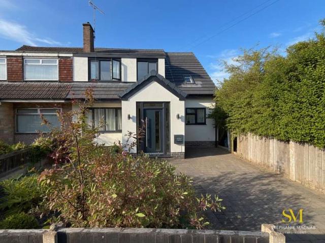 5 Bedroom Semi Detached House