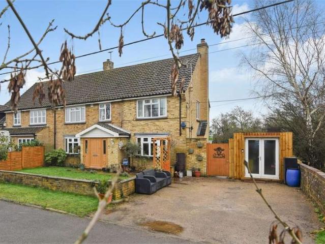 5 Bedroom Semi Detached House